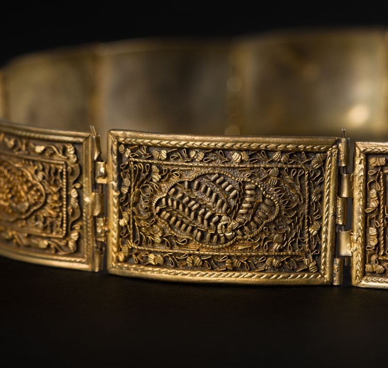 Brooklyn Museum: Solid Gold